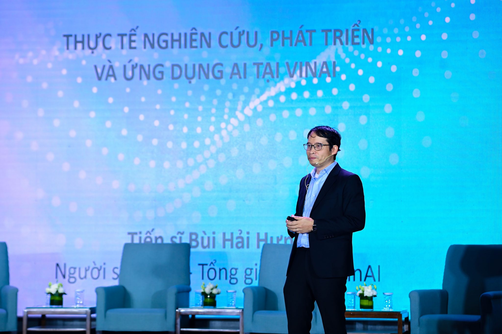 Empowering Vietnam’s AI Future: Insights from VinAI CEO Dr. Bui Hai Hung during the Vietnam AI ...